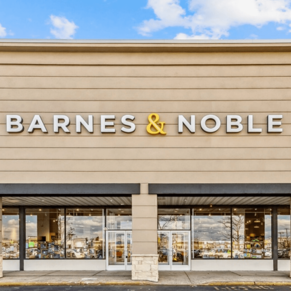 Barnes & Noble Workers Demand Fair Wages and Union Contracts: What’s ...